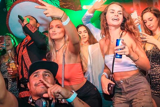 Pub Crawl Madrid by Mad Party Crew - FAQs