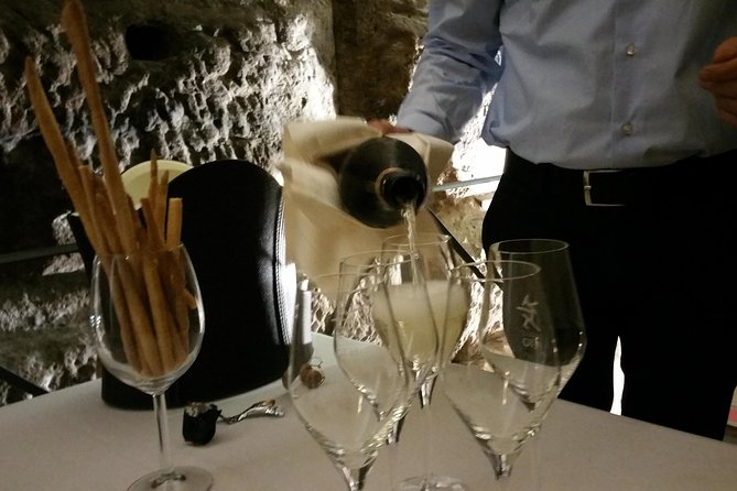 Rome Pantheon: Fine Wine & Gourmet Dinner with Sommelier - Practical Tips for Participants