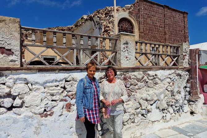 Santorini: 6hr Private Custom Tour with Olive Oil or Wine Tasting - Who Should Consider This Tour?