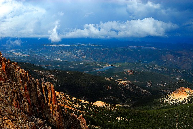 Small Group Tour of Pikes Peak and the Garden of the Gods from Denver - Scenic Drive Back and Reflections