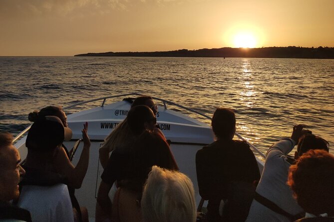 Sunset Benagil Caves Boat Tour from Armacao de Pera - FAQ