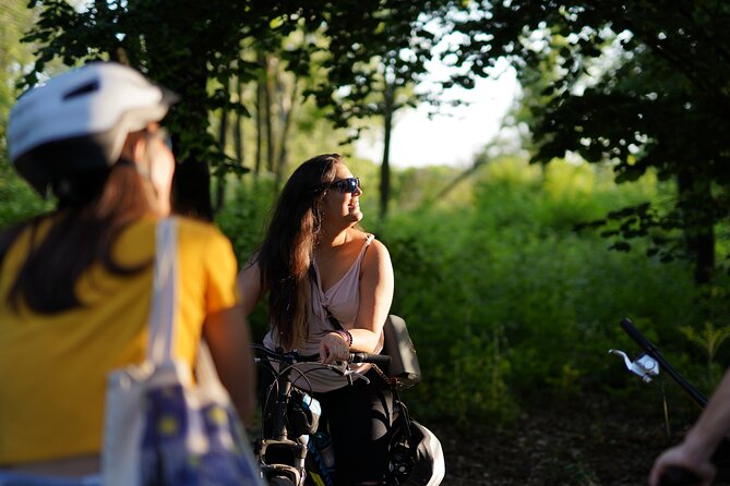The Milan you don't expect, bike tour with picnic on the lake - FAQ