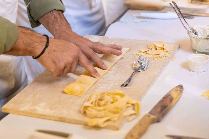 Top Class of Ravioli, Fettuccine and Tiramisu Workshop in Rome - Who Should Consider This Experience?