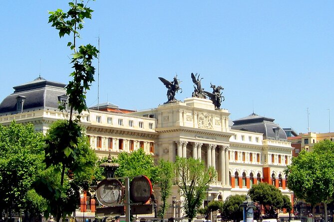Tuk Tuk Tour Madrid 90 mins - Frequently Asked Questions
