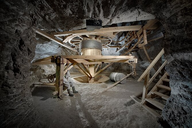 UNESCO Underground Boat Expedition and Salt Mine Tour from Krakow - FAQ