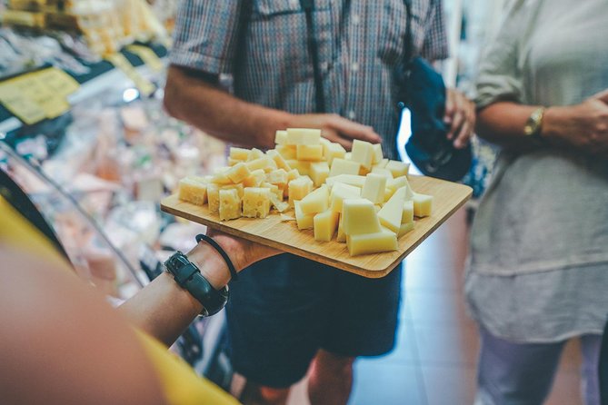 Verona Food & Wine Walking Tour in Small-group - Practical Tips for Travelers