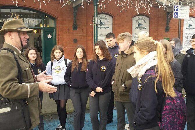 Visit 16 Sites Key Historical Sites And Experience Cobh Rebel Tours - The End at Rob Roy Pub: A Friendly Finish