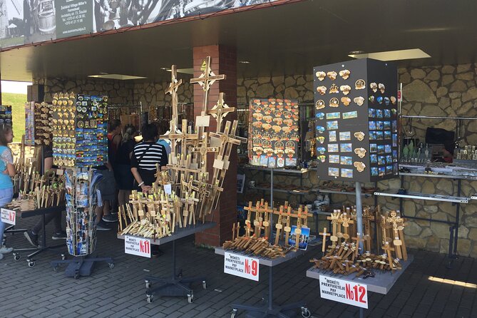 2 countries! Hill of Crosses, Rundale Palace and Bauska castle - Final Advice