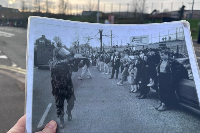 Belfast Black Taxi Tour of Murals and Peace Walls 2 hours - FAQ