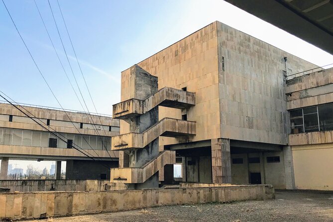 Brutal Tbilisi: Urban exploration and untold stories - Authenticity and meaningful storytelling