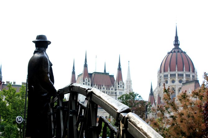 Budapest Hammer & Sickle Communist Times Tour - Practical Tips for Travelers