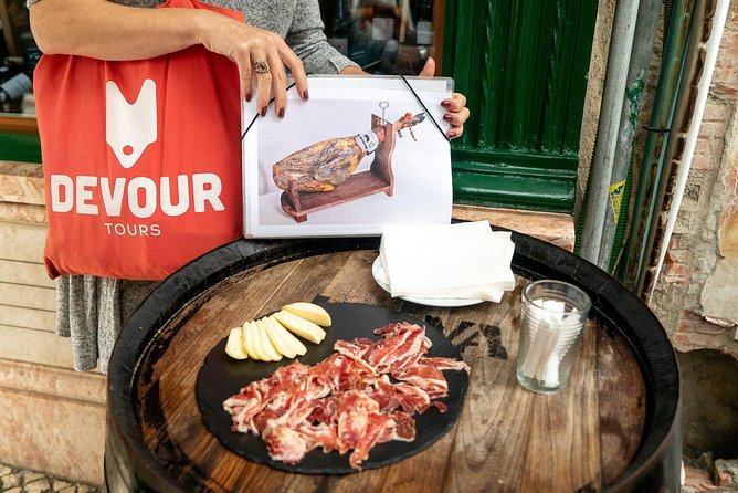 Devour Lisbon: The Ultimate Portuguese Food Tour - The Group Size and Experience