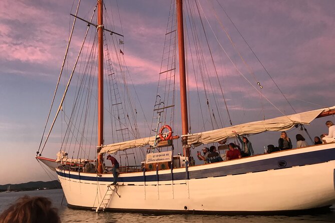 Evening cruise at sunset - The Sum Up