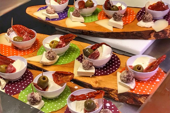 Evening Flavors of Naples: Guided Food Tour and Wine Tasting - The Authentic Naples Experience