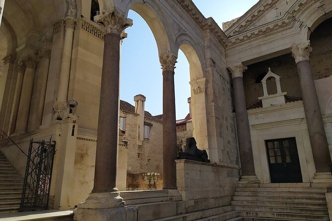 Experience Split With Local Professional Historian - Small Group - What Travelers Say