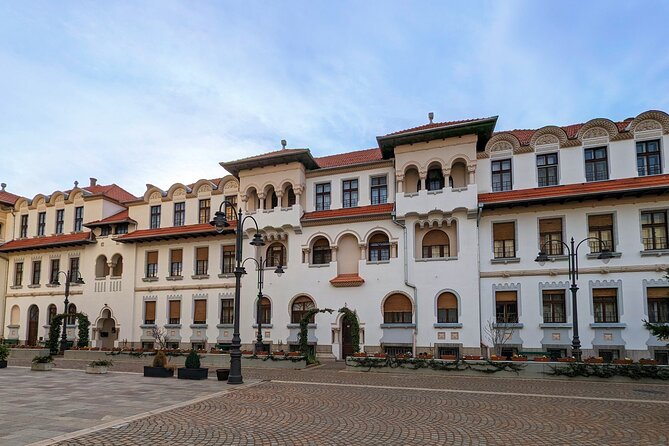 Half-Day Private Food and Wine Walking Tour Oradea Romania - Piaa9