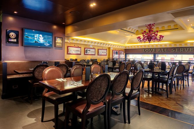 Hard Rock Cafe Venice with Set Lunch or Dinner - Who Should Consider This Experience?