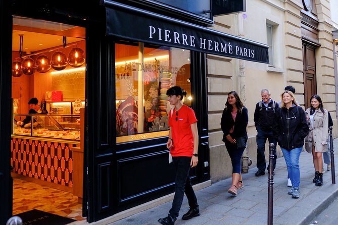 Hidden Paris: Discover Medieval Marais on a Walking Tour - Rue des Rosiers: The Jewish Quarter