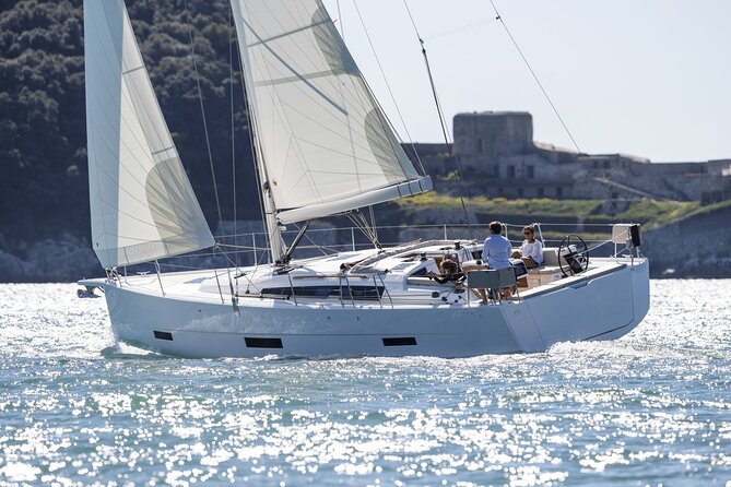Ibiza Midday or Sunset Sailing with Light Snacks and Open Bar - FAQ