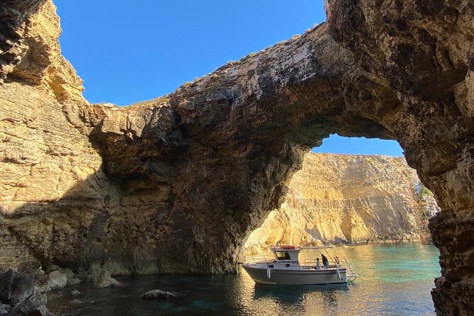 Malta: Private Boat Trip & Cruises Comino, Blue Lagoon, Gozo - FAQs