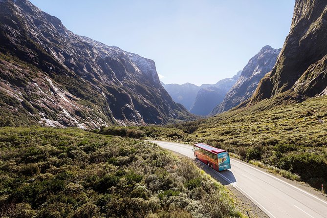 Milford Sound Premium Coach & Cruise from Queenstown with Lunch - FAQs