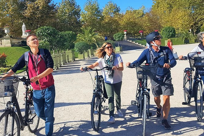 Paris: Charming Nooks and Crannies Bike Tour - The Experience and the Reviews