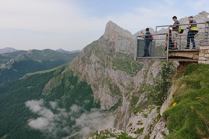 Picos de Europa and Potes Guided Tour from Santander-small groups - FAQs
