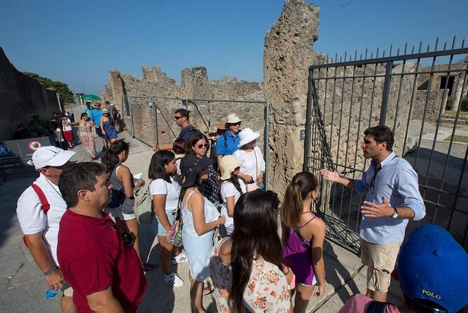 Pompeii 3 Hours Walking Tour Led by an Archaeologist - In Summary