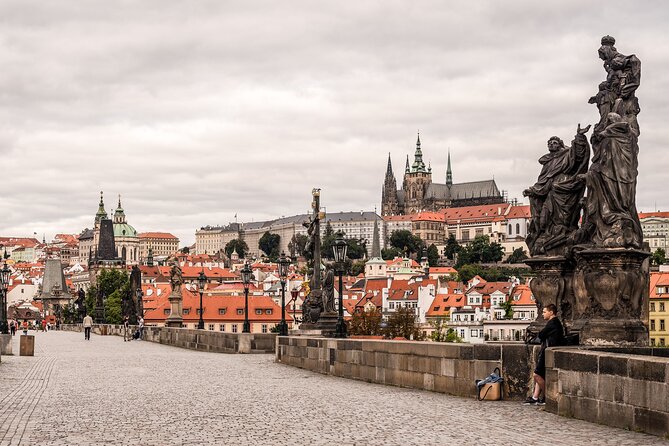 Prague Walking Tour of Old Town, Charles Bridge and Prague Castle - FAQs