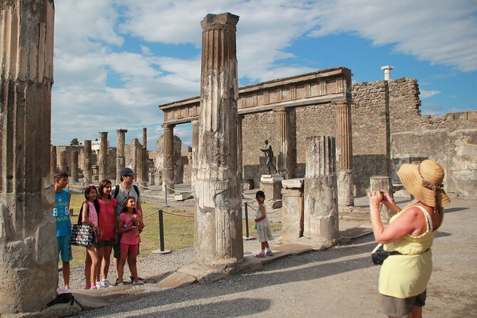 Private Amalfi coast, Positano & Pompeii day tour from Rome - Does the Cost Match the Experience?