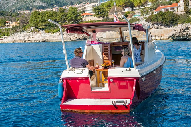 Private boat tour- explore the islands, find hidden caves and try snorkelling - FAQs