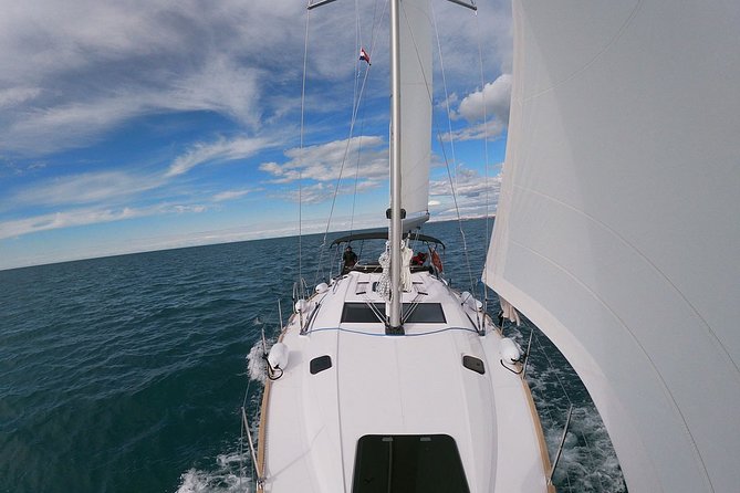 Private Day Charter on Amazing Mowgli - Who Will Love This Tour?