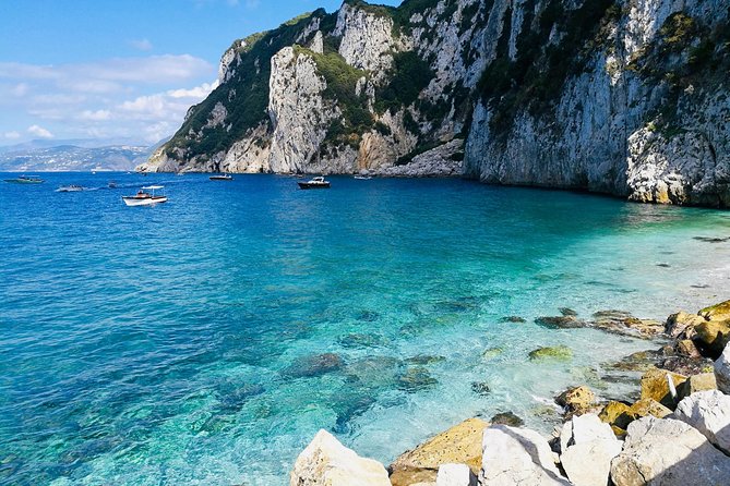 Private Island of Capri Boat Tour for Couples - The Sum Up