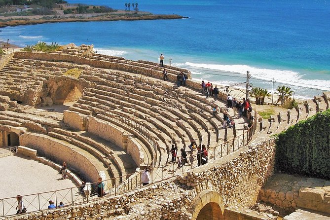 Private Tarragona and Sitges Tour with Hotel pick-up from Barcelona - Who Should Consider This Tour?