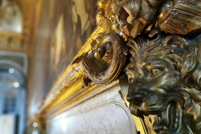 Versailles Domain Private Half Day Guided Tour with Hotel Pickup from Paris - Who Should Consider This Tour?