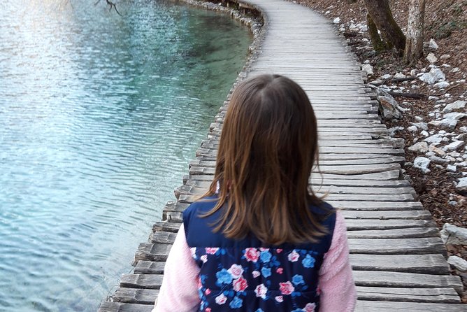 Zadar to Plitvice lakes: Guided tour with pre-booked tickets - FAQ