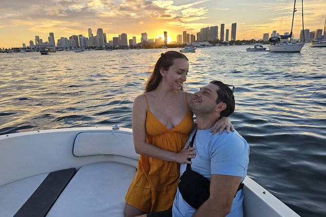 2 hrs Miami Private Boat Tour with Cooler, Ice, Bluetooth Stereo - The Sum Up