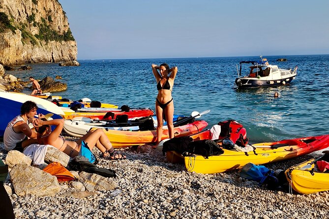 Budva Bay SUP & Kayaking Tours to Coastal Caves - Group Size and Pacing: What You Need to Know