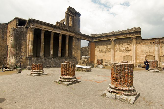 Complete Pompeii Skip the Line Tour with Archaeologist Guide - FAQs
