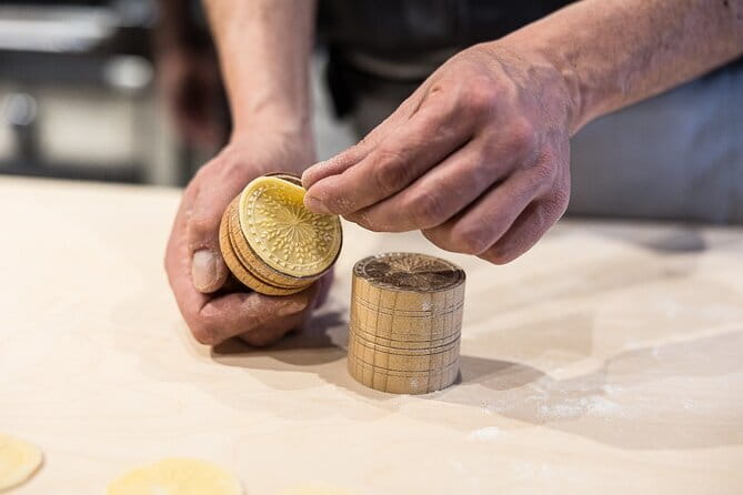 Cooking Art Brunelleschi - Authentic Florence Experience in a Historic Setting