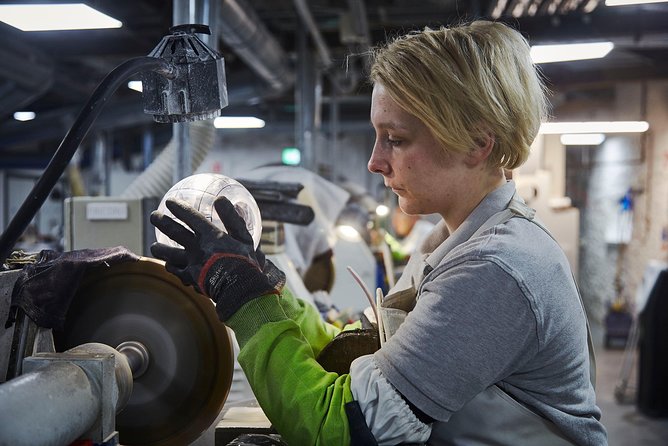 House of Waterford Crystal Guided Factory Tour - Final Thoughts: Who Is This Tour Best For?