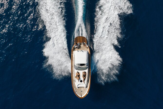 Private Capri day tour from Sorrento on a 38ft Motorboat - FAQ