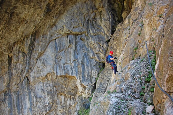 Private Hiking OR Climbing Experience in beaufitul gorges - FAQ