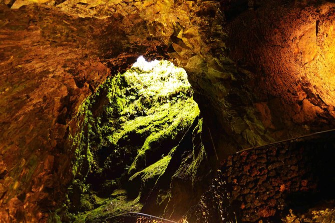 Terceira Island Highlights Tour - Azores - Authentic and Enthusiastic Guides