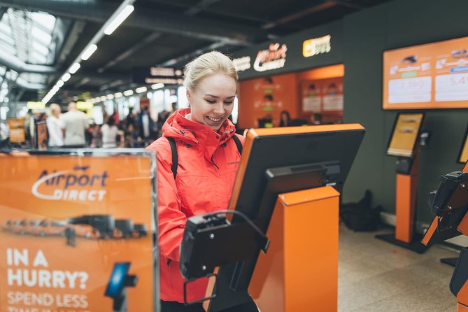Airport Transfer in Iceland from Keflavik Airport to Reykjavik City With Hotel Drop Off - An honest look at Iceland’s Keflavik Airport transfer to Reykjavik City