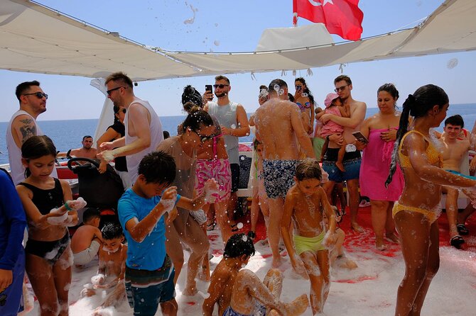 Alanya Boat Trip w/Unlimited Drinks & Lunch (Free Hotel Transfer) - An Introduction to the Experience
