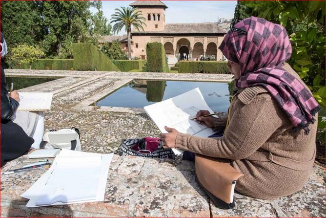 Alhambra Guided Tour & Albaicin Tour from Seville - Key Points