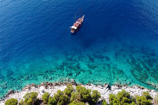 Athens Day Cruise: 3 Islands Tour in the Saronic Gulf with Lunch - Key Points