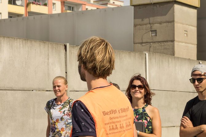 Berlin Wall and Cold War Bike Tour in Small Groups - Introduction