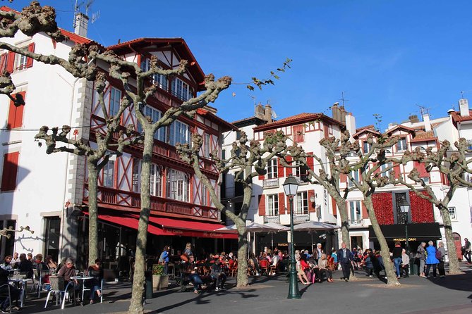 Biarritz, Saint Jean de Luz and San Sebastian from Bilbao - A Practical Introduction to a Coastal Mix